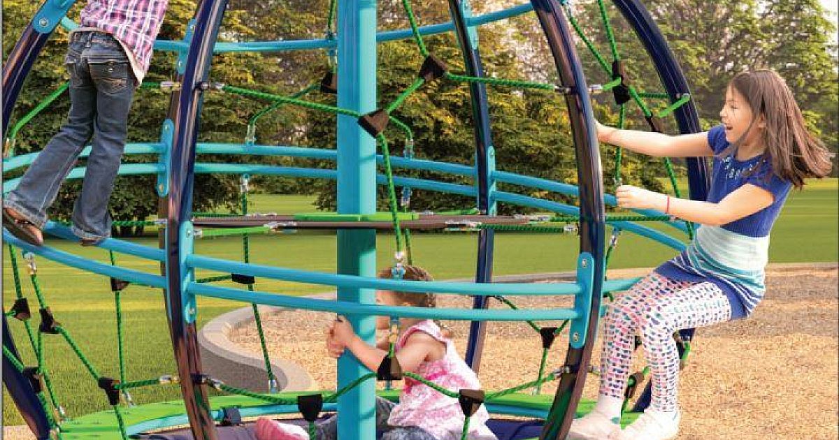 This multi-user spherical spinner offers unique… | Playcraft Systems